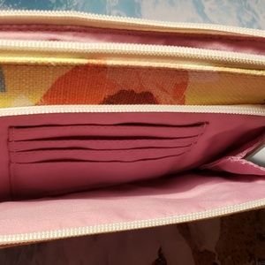 Relic | Bags | Relic Floral Multi Handbag | Poshmark